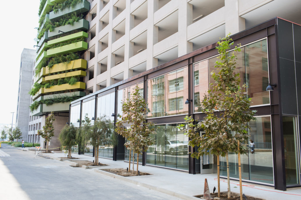 A New Shopping and Hangout Mecca Rises in Los Angeles – SURFACE