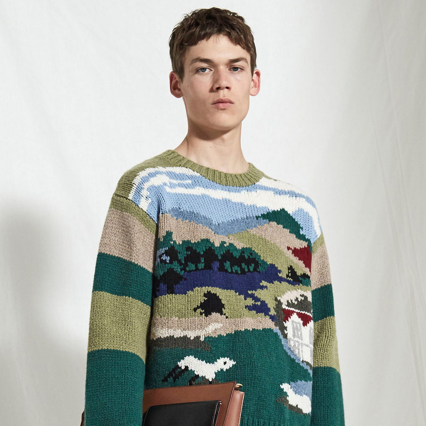 Designers Escape To Distant Locales On The Runway – SURFACE