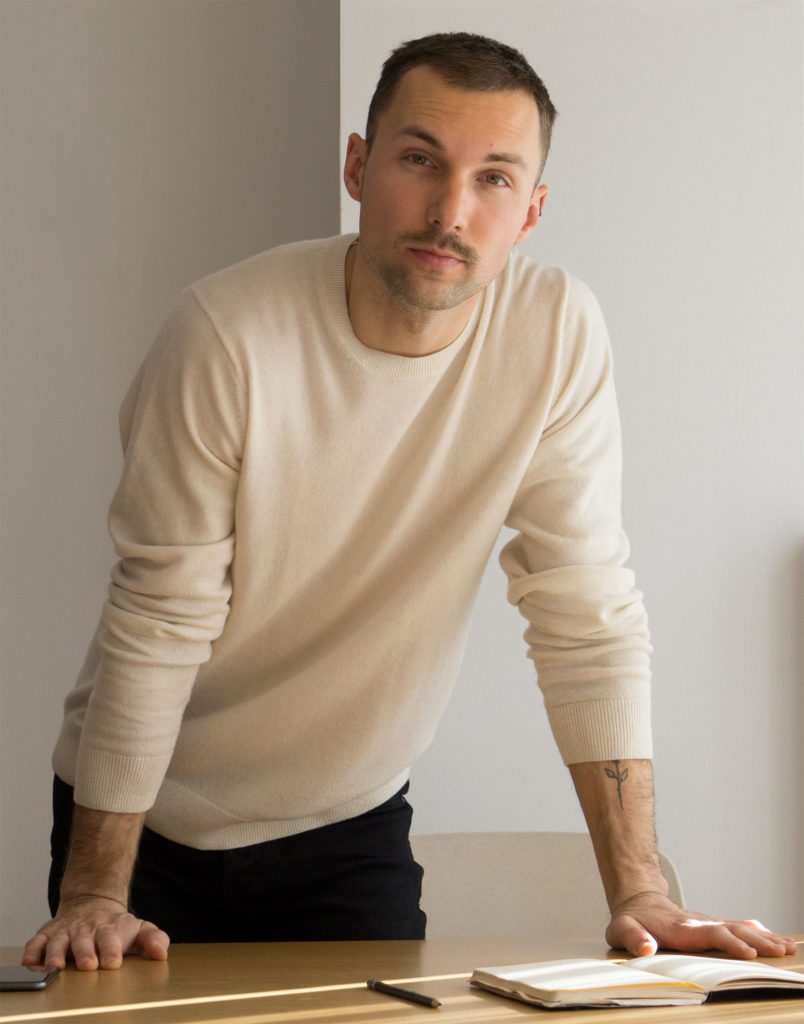 Designer of the Day: Andrés Reisinger – SURFACE