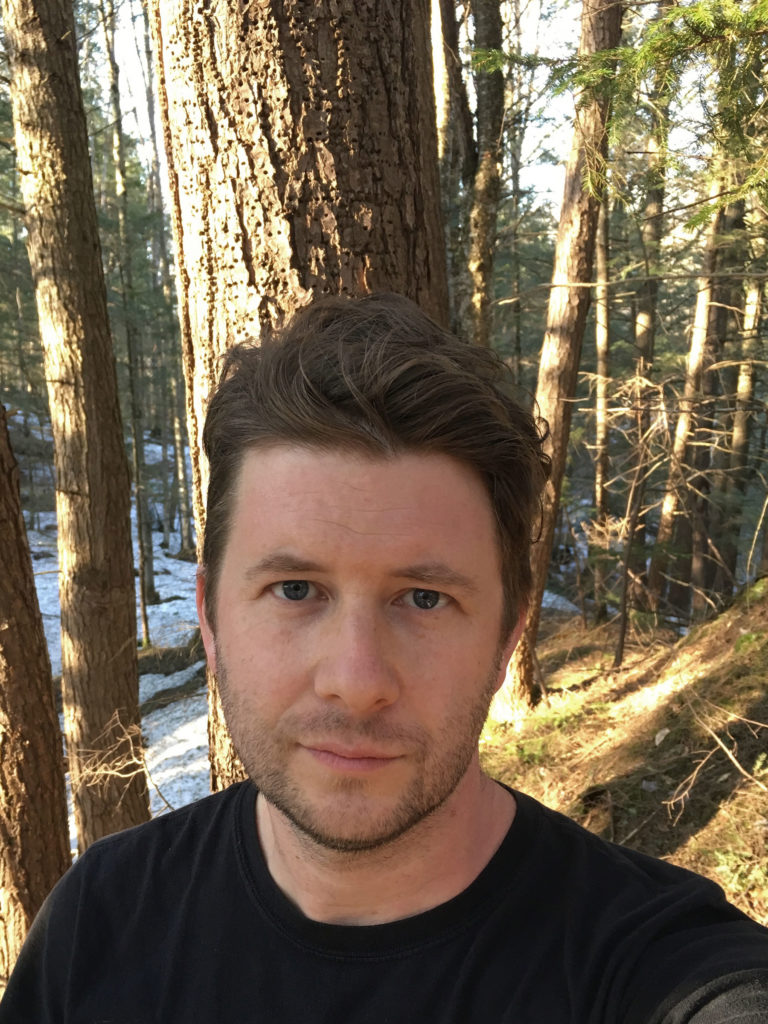 Designer of the Day: Simon Johns – SURFACE