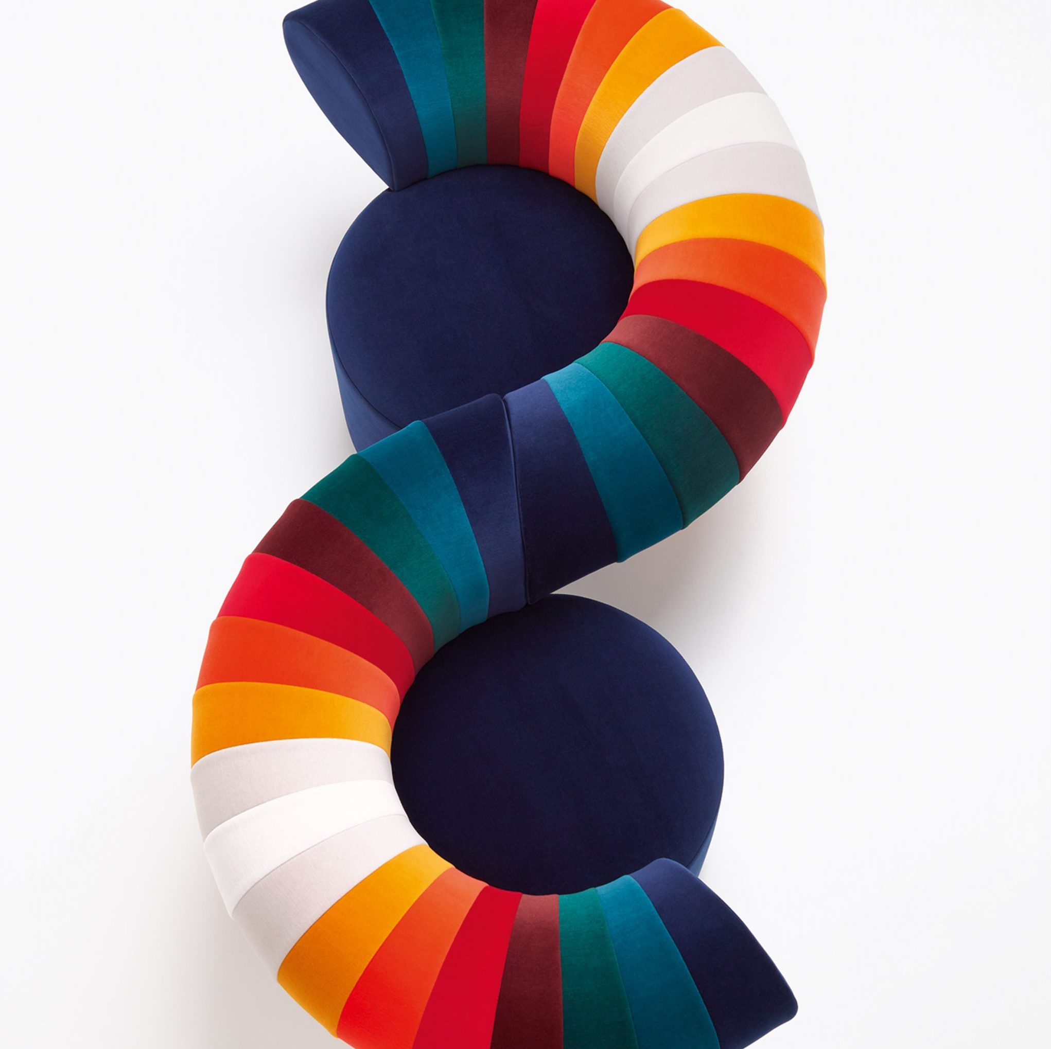 The Unsung Utility of Knitted Textiles – SURFACE