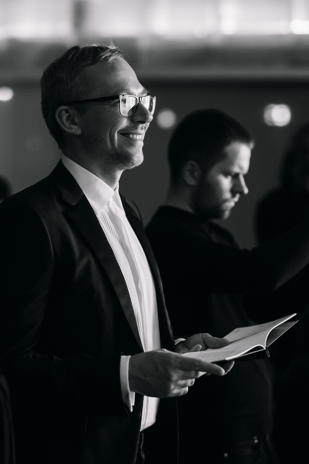 Scenes From the Garage Museum’s Gala and Benefit Auction – SURFACE