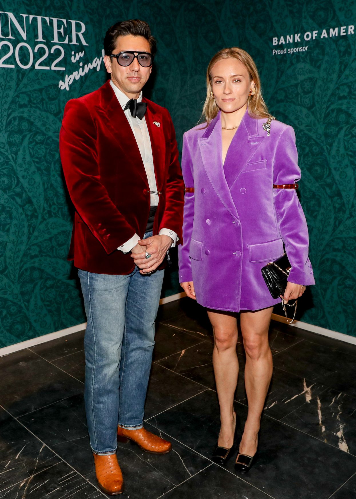 The Winter Show Keeps the Spirit of Collecting Alive – SURFACE