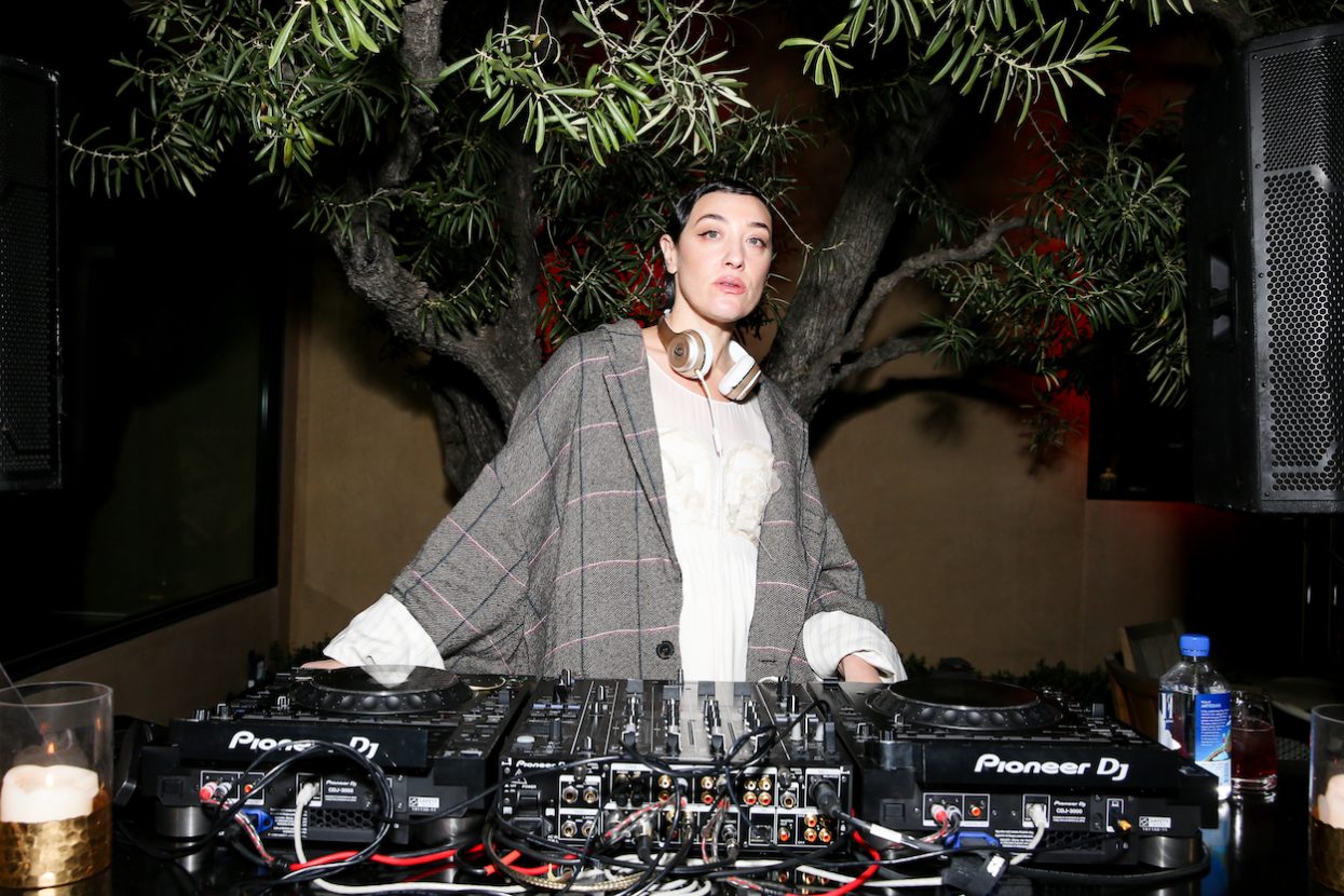 Scenes From Serpentine’s Annual Frieze LA Cocktail – SURFACE