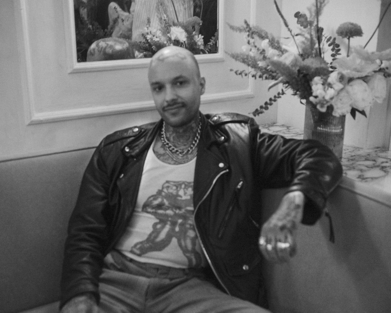 In Common With Hosts a Festive Fifth Anniversary Cocktail – SURFACE