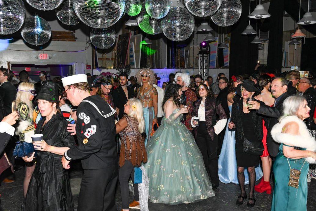 An All-Night Bacchanal for Fine Art Education – SURFACE